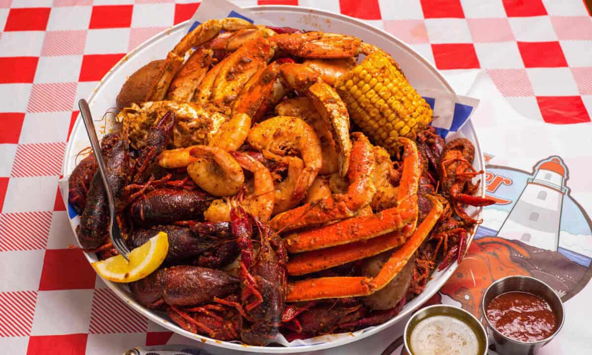 Houston & San Antonio’s Best Crawfish | Visit BB’s Tex-Orleans Today